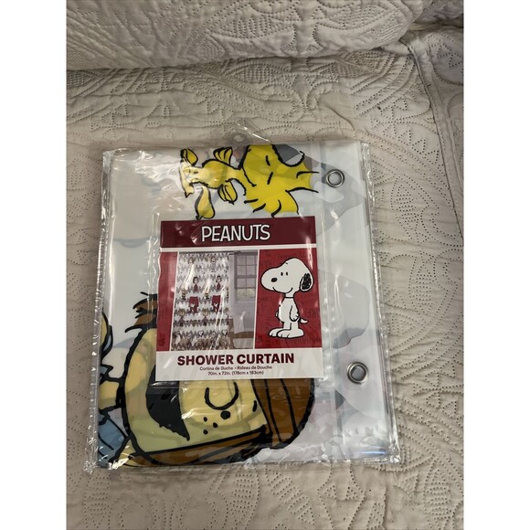 Peanuts | Bath | Peanuts Charlie Brown Snoopy The Gang Woodstock ...